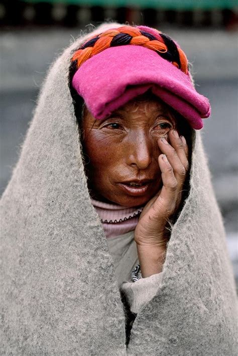 Tibetan Portrait Steve Mccurry Steve Mccurry Portraits Steve Mc