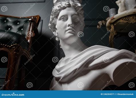 Escultura Del Busto De Apollo De Dios Antiguo Dios Griego Del Sol Y La