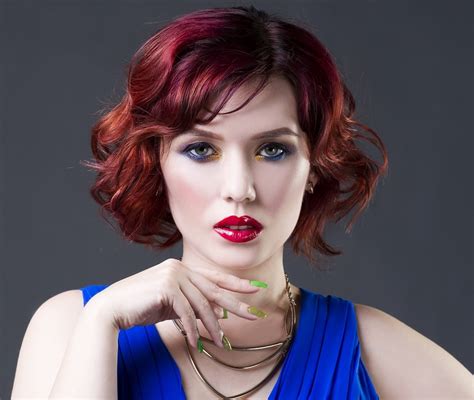 35 Stately Short Layered Bob Hairstyles To Try In 2024
