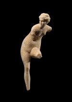 A Hellenistic Marble Figure Of Aphrodite Circa 2nd 1st Century B C