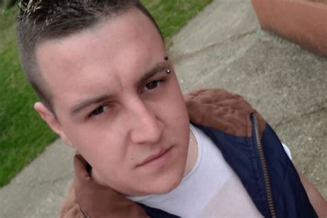 Meštani Popovića zanemeli od bola Drug ubijenog Nikole grcao u suzama