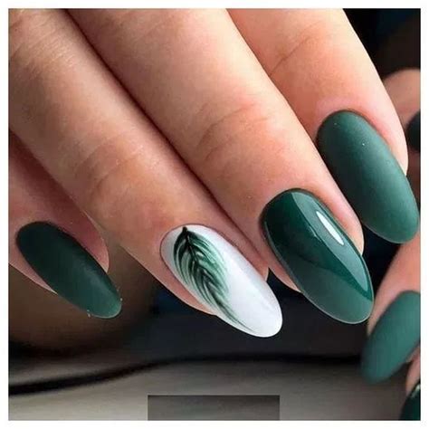 37 Charming Almond Shaped Nails Colors Ideas You Need To Copy