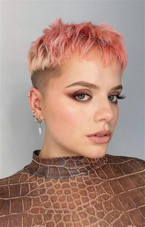 Trendy Short Pixie Haircuts For Women You Ll Love Mycozylive