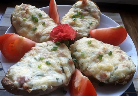 Pieczone Ziemniaki Nadziewane Boczkiem Doradcasmaku Pl