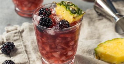 Roaring S Cocktails And Iconic Drinks Insanely Good