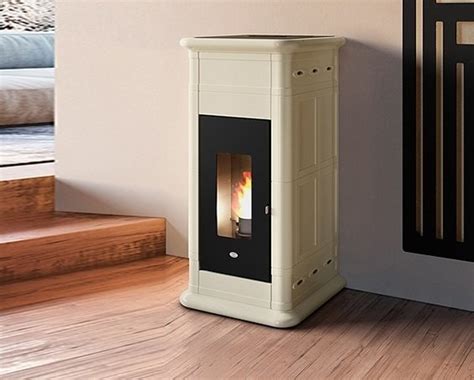 VENERE Hydro 17 kW EVA CALOR z płaszczem wodnym Piece na pellet