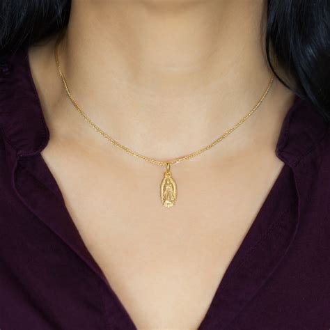 Medalla en oro Virgen de Guadalupe 1381255 Argyor MX Tamaño 18 mm