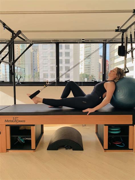 Pilates para gestantes 3 exercícios Revista Pilates