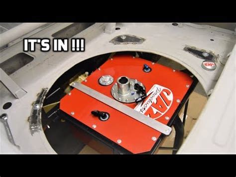 Installing The Jaz Fuel Cell Into The Datsun Z Youtube
