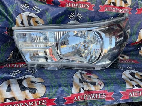 Faro Izquierdo Toyota Hilux 2016 2017 2018 2019 2020 Meses sin interés