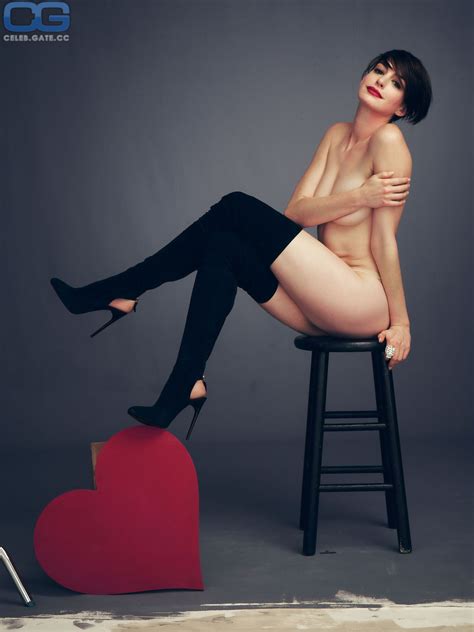 Anne Hathaway Nude Pictures Photos Playboy Naked Topless Fappening
