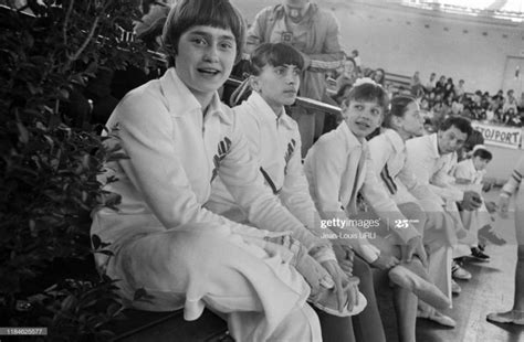 News Photo Nadia Comaneci s entraîne à Rome en mai 1978 Nadia