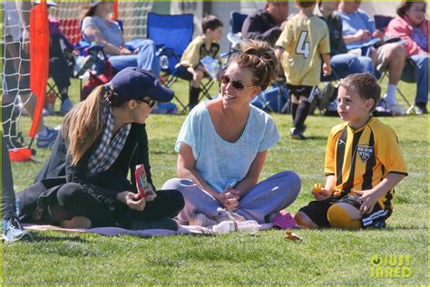 Photo Britney Spears Sunday Soccer Mom 13 Photo 2828480 Just Jared