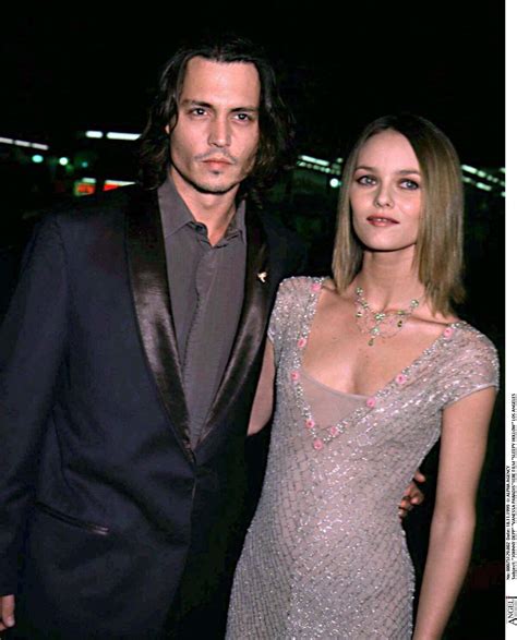 Photo Johnny Depp et Vanessa Paradis à Los Angeles Purepeople