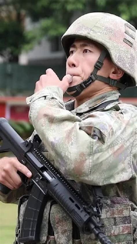 最新画面东部战区位台岛周边演习现场东部战区 东部战区 新浪新闻