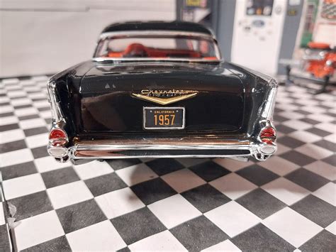 1957 Chevy Bel Air Snap Tite Plastic Model Car Kit 1 25 Scale