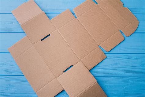 La importancia de la industria del cartón Maquinaria para hacer cajas