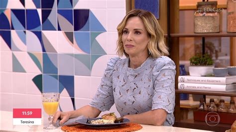 Ana Furtado se emociona saudade do pai no É de Casa e celebra