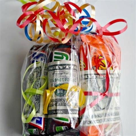 43 Fun Creative Ways To Give Money To A Teenager Momma Teen