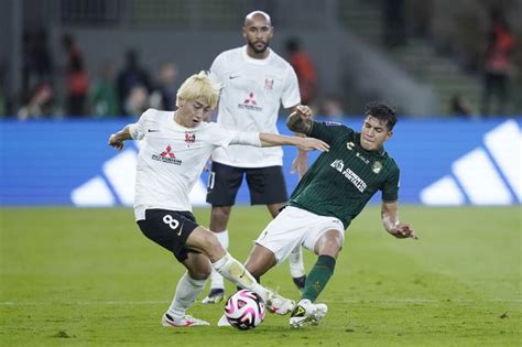 Urawa Red Diamonds Vs Manchester City Semifinales Del Mundial De