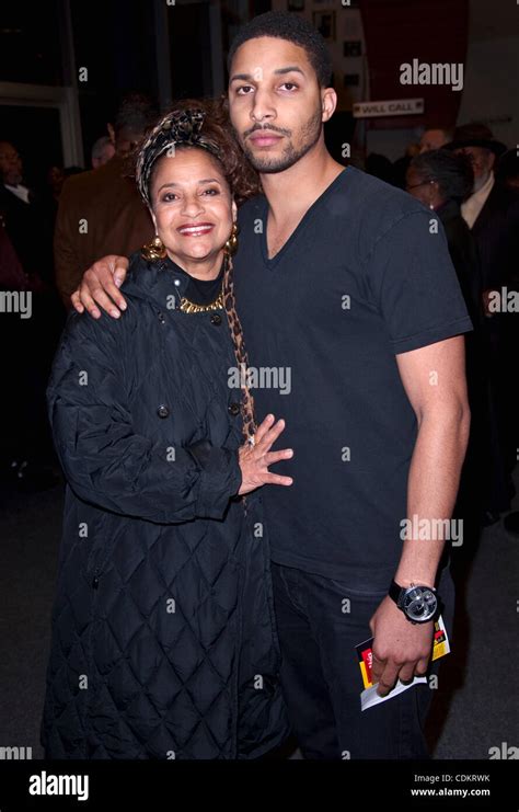Debbie Allen Son Nixon Jr High Resolution Stock Photography And Images