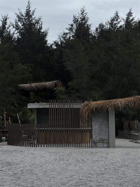 Nico On Twitter Hello 911 Theres A Naked Man On The Island