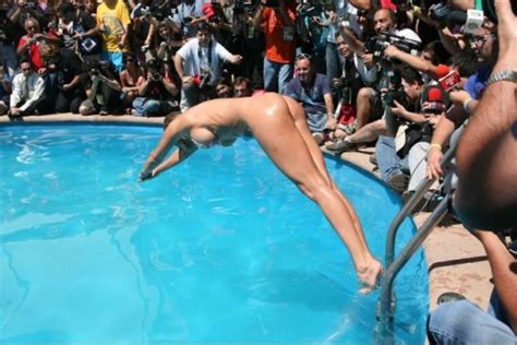 Naked Andrea Dellacasa Added By Pepelepu