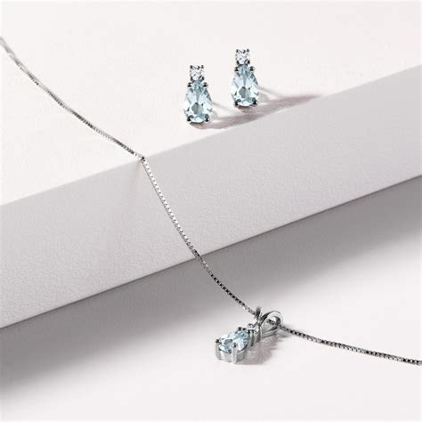 Aquamarin Ohrringe mit Diamanten in Weißgold KLENOTA