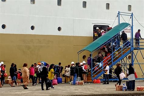 Penumpang Kapal Mudik Lebaran Di Ambon Mulai Ada Lonjakan Antara