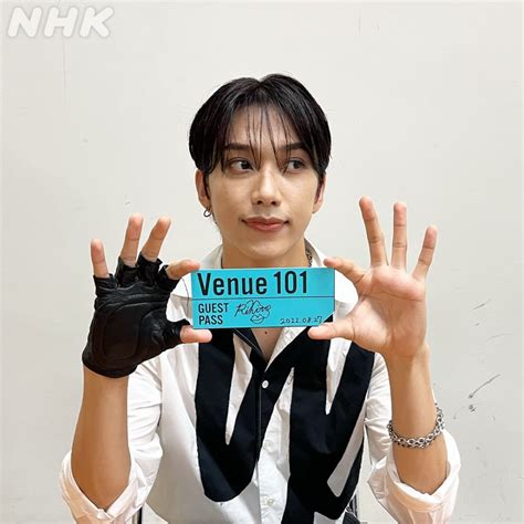 Venue101 nhk venue101 Instagram写真と動画 Peace Gesture Okay Gesture