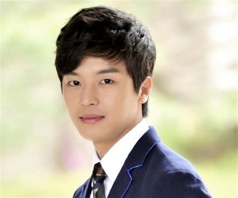 Fascinating Facts Of Korean Actor Yeon Woo Jin Profile Works Hot Sex