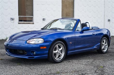 No Reserve 3 700 Mile 1999 Mazda MX 5 Miata 10th Anniversary Edition 6