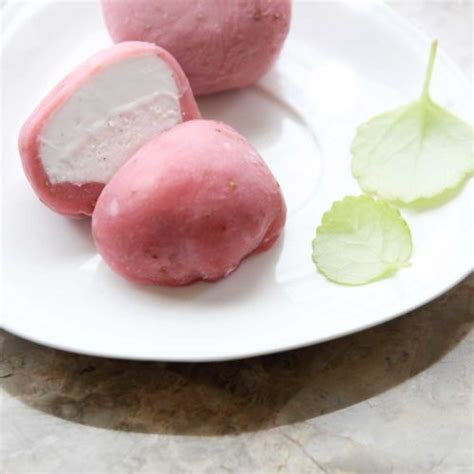 Homemade Japanese Strawberry Mochi Ice Cream Recipe All Purpose Veggies