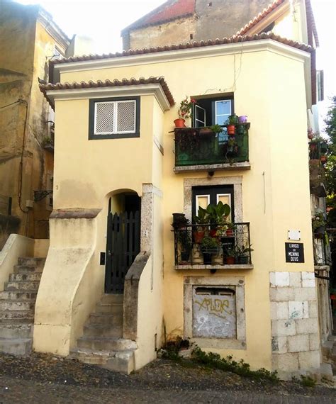 A Casa Mais Antiga De Lisboa Tem Mais De 500 Anos E Resistiu Ao