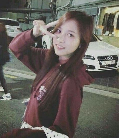 Pin By On Mina Korean Girl Groups Girl Group