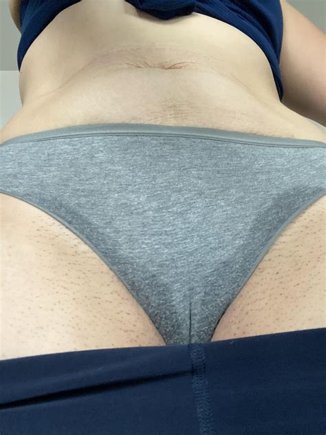 Sweaty Workout Sweaty Pussy Scrolller