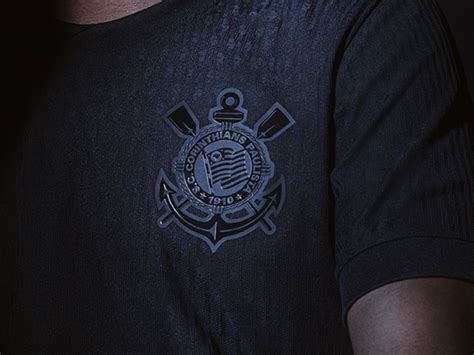 Corinthians lança uniforme antirracista e anuncia letramento racial