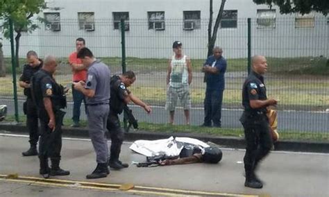 Tentativa de assalto no Fundão termina suspeito morto por PMs
