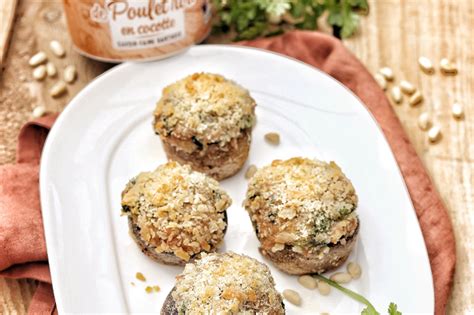 CHAMPIGNONS FARCIS AUX RILLETTES DE POULET RÔTI EN COCOTTE ET ÉPINARDS
