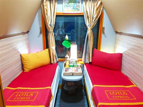 Ninh Binh To Hue 21h58 09h20 Lotus Train