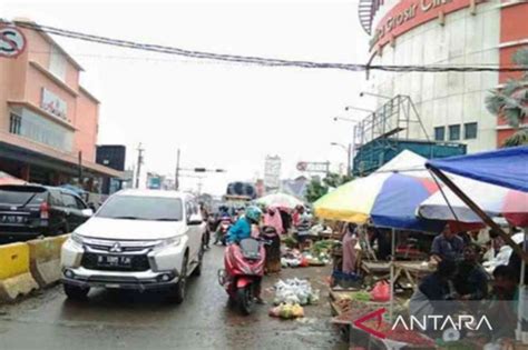 Minim Pelamar Proyek Revitalisasi Pasar Baru Cikarang Bekasi Ditender