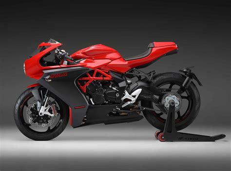 MV Agusta Superveloce 800