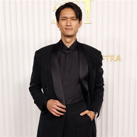 You Have To See Harry Shum Jr S Fashion Nod To Everything Everywhere