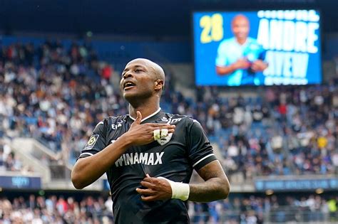 OGC Nice Le Havre AC Les Compositions Officielles Sport Fr
