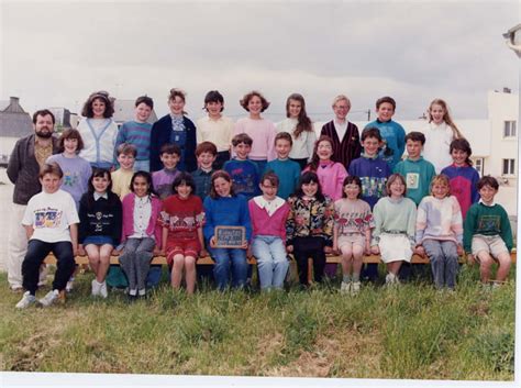 Photo De Classe CM2 De 1990 ECOLE SAINT JOSEPH Copains D Avant