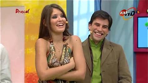 Descuidos de famosas enseñando sin censura Videos XXX Porno Gratis