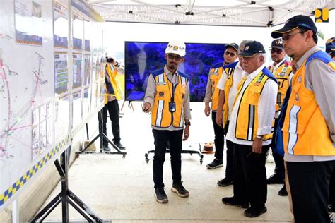 Menteri PUPR Tinjau Jalan Tol Fungsional Cisumdawu Dan Japek II Selatan