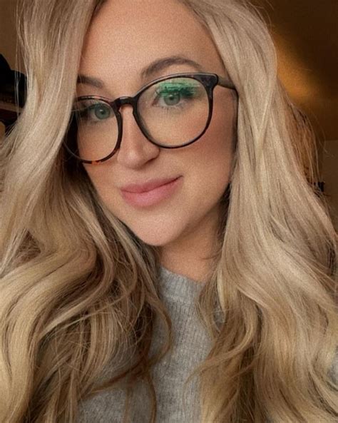 Brianna Coppage The Teacher Who Quit After Her Onlyfans Was Exposed Reveals Shes Made 1