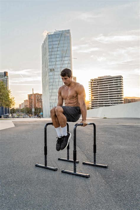 Naked Calisthenics Telegraph