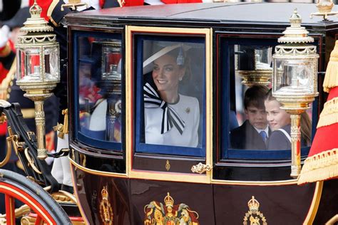 Fotos La reaparición en público de Kate Middleton en el Trooping the